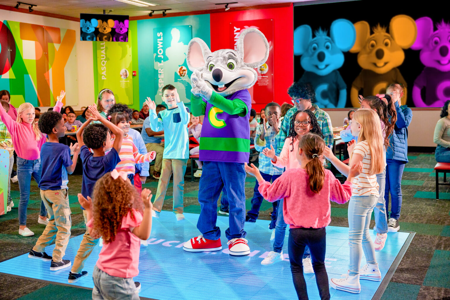 Chuck E. Cheese 'Day Of Giving' Supports More Than 300 Organizations ...