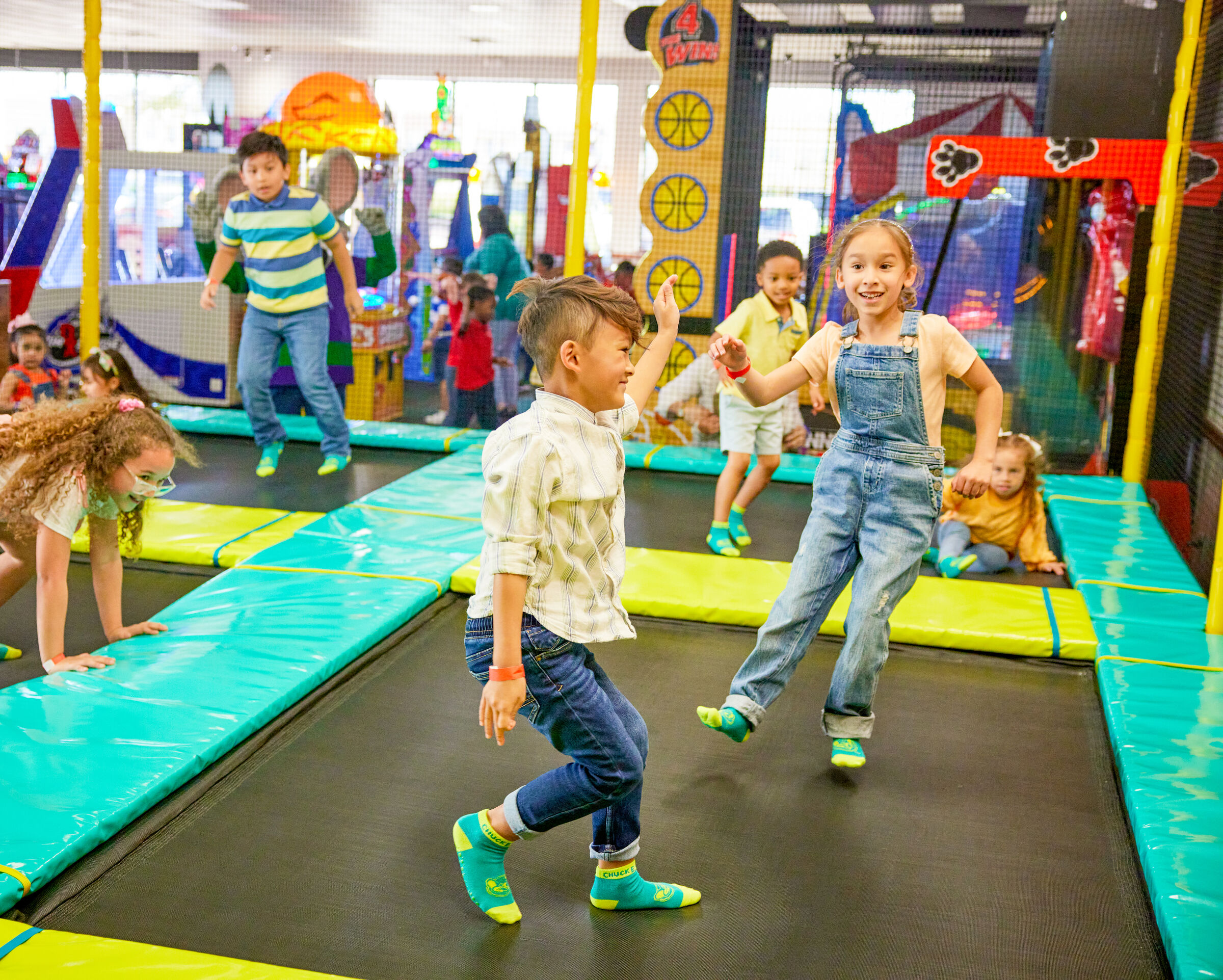 Rainy Day Activities For Kids | Chuck E. Cheese Peoria, IL